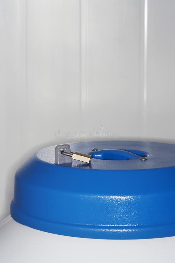 Lock on Top of Nitrogen Tank Stock Image - Image of vertical ...