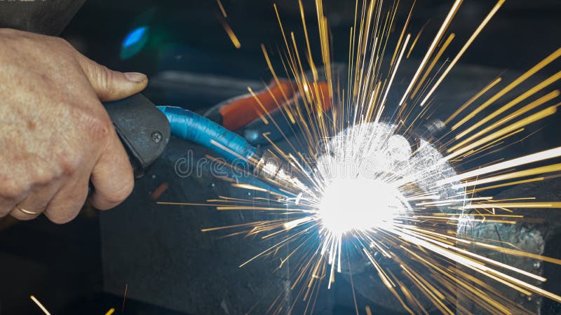 Welding Using Mig Welder Stock Photos - Free & Royalty-Free Stock ...
