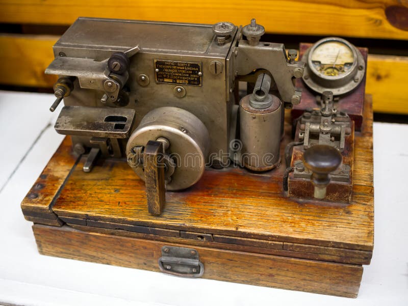 Apparatus for Transmitting Signals by Morse Code Editorial Stock Image ...