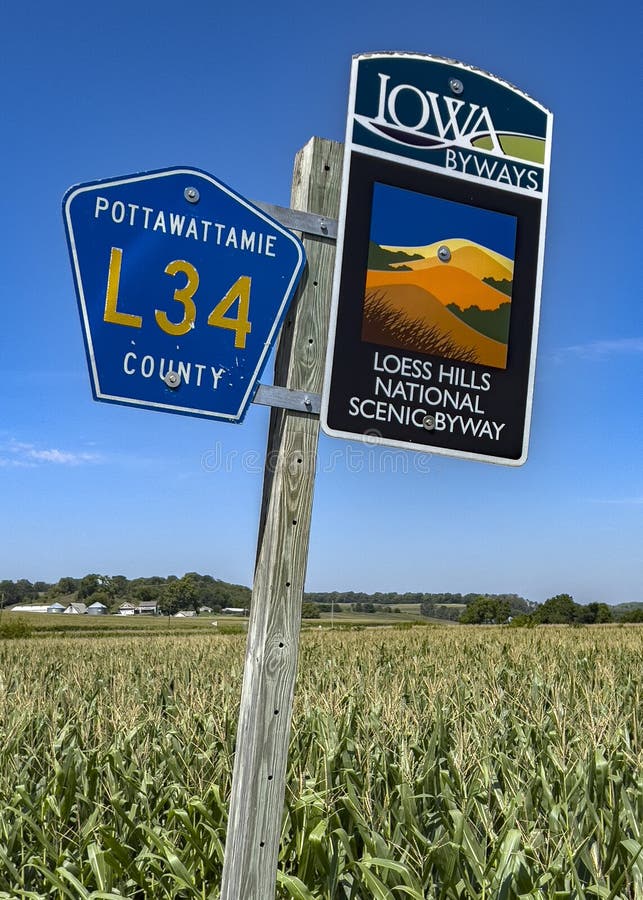 Loess Hills Iowa Byways editorial image. Image of slow - 347864245
