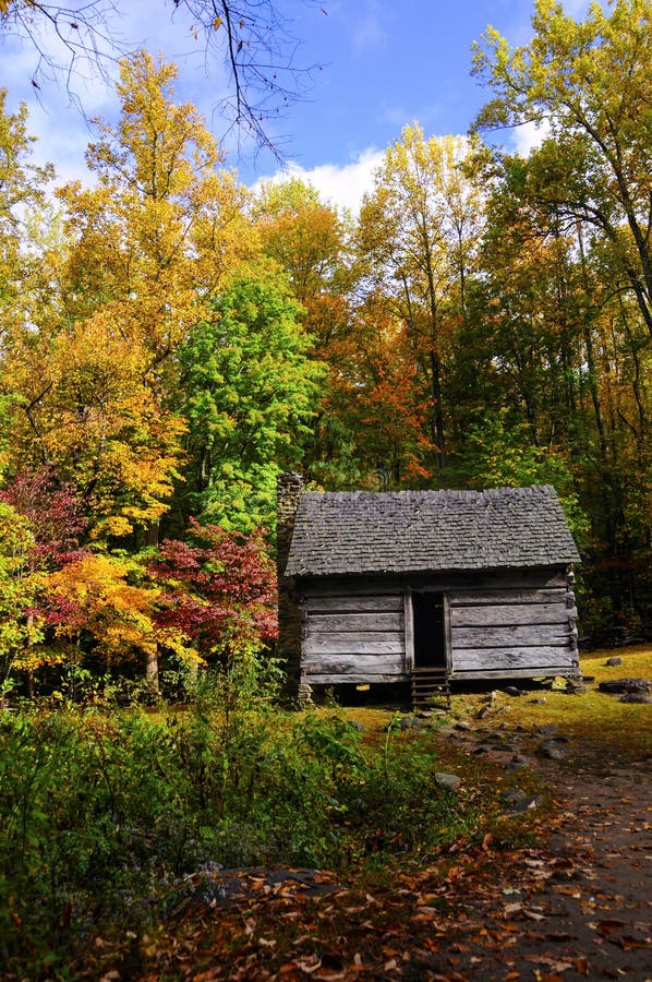 Log Cabin in the Fall stock image. Image of changing - 33457565