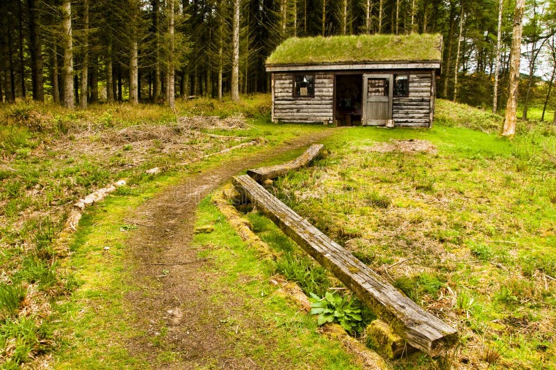 Old Traditional Log Cabin Rotting in Yukon Taiga Stock Image - Image of ...
