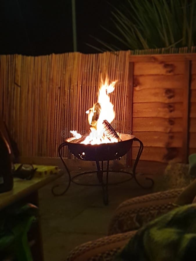 Log fire burn stock image. Image of fire, burning, beautiful - 172827931