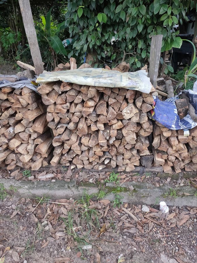 Log fire wood stock photo. Image of wood, fire, sold - 326422772