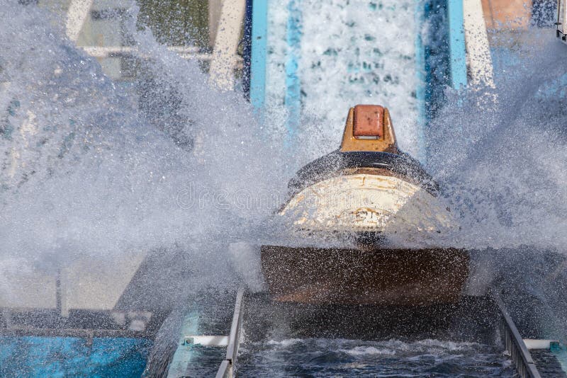 Log flume fairground ride editorial image. Image of thrill - 19834310
