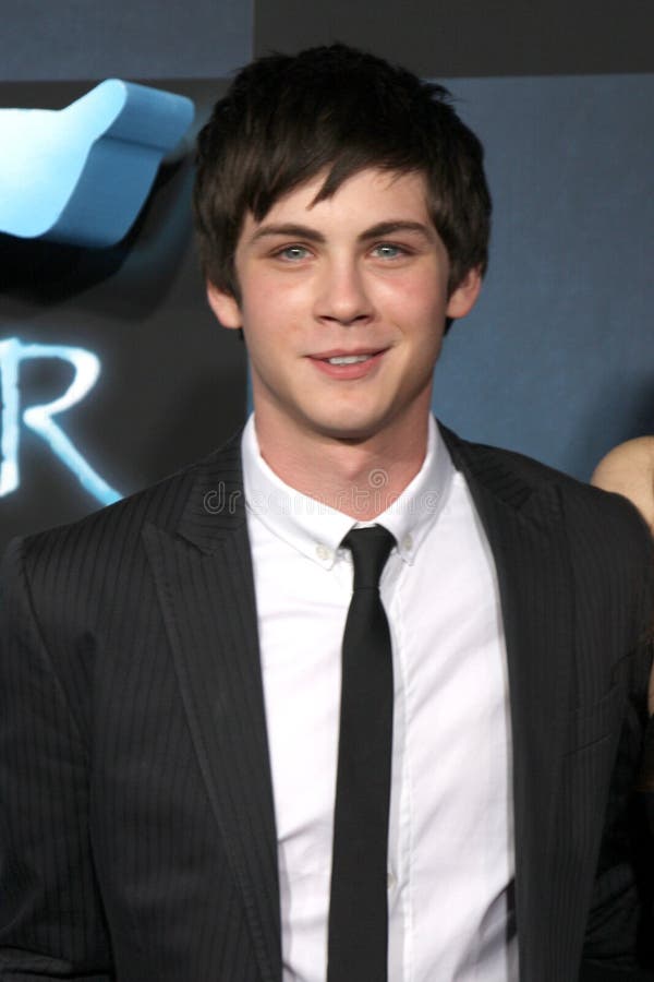 Logan Lerman editorial image. Image of theater, arriving - 27525665