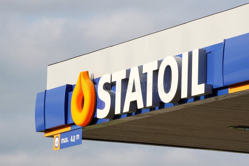 Logo De Statoil Sur Une Station Service Photo éditorial - Image du ...