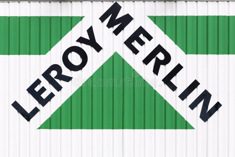 Logo Di Leroy Merlin Su Una Parete Fotografia Editoriale - Immagine di ...