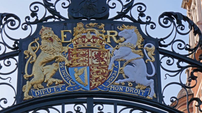 A Logo of E R from the Palace of Westminster Stock Footage - Video of ...