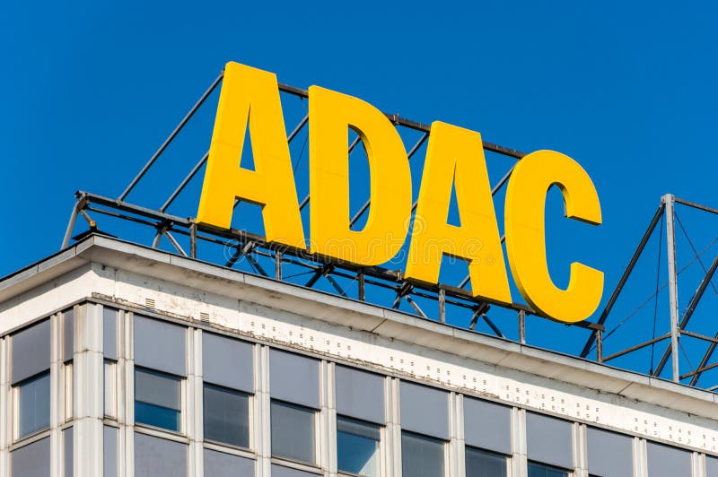 Adac Logo redaktionelles bild. Bild von bedienung, sicherheit - 177485170
