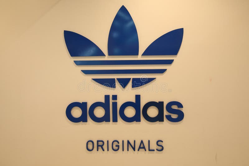 Logotipo Da Empresa De Adidas Imagem de Stock Editorial - Imagem de ...