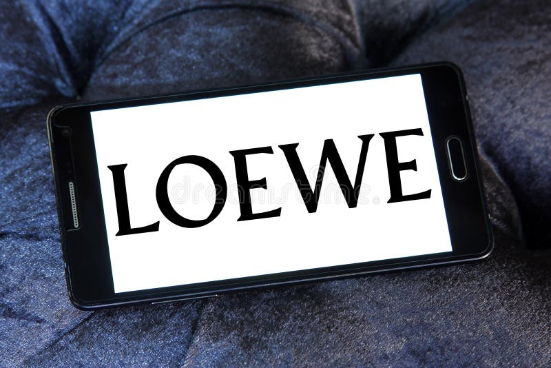 Logotipo De La Marca De La Moda De LOEWE Imagen de archivo editorial ...