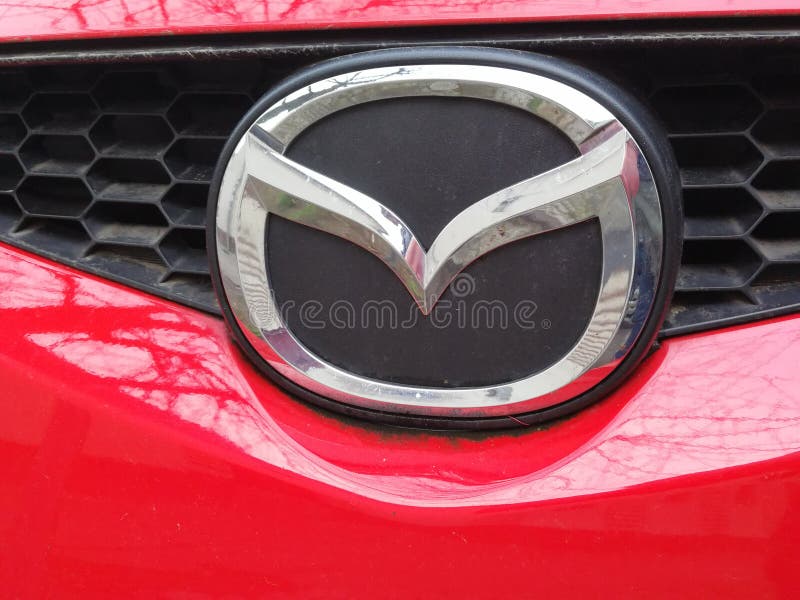 Logotipo de Mazda fotografía editorial. Imagen de motor - 115792802