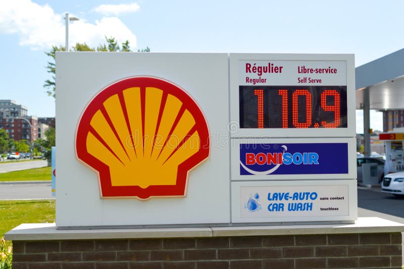 Logotipo De Shell Em Um Posto De Gasolina Imagem Editorial - Imagem de ...
