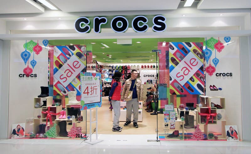 Loja de Crocs em Hong Kong imagem editorial. Imagem de sapatas - 36249445
