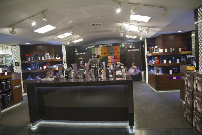 Loja De Nespresso Em New York Imagem Editorial - Imagem de excitamento ...