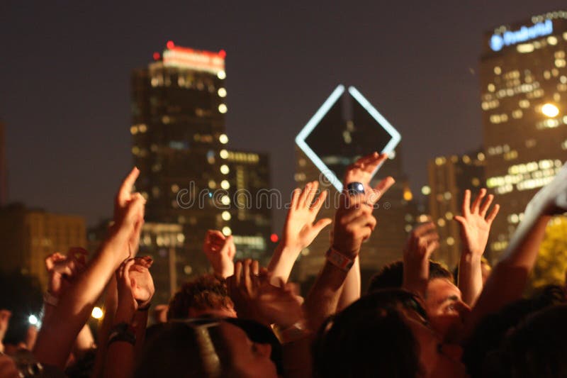 Lollapalooza - Crowd at Night Editorial Stock Photo - Image of ...