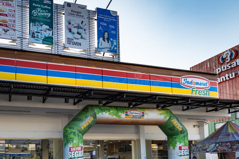 Lombok, Indonesia - 08.21.2023: Indomaret Store in Lombok, Indonesia ...