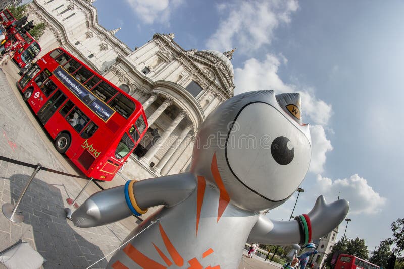 London 2012 Olympics Mascot Editorial Photo - Image of importance ...