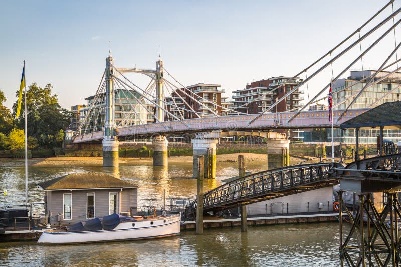 London, Albert Bridge in Chelsea and Thames River at Sunset Editorial ...