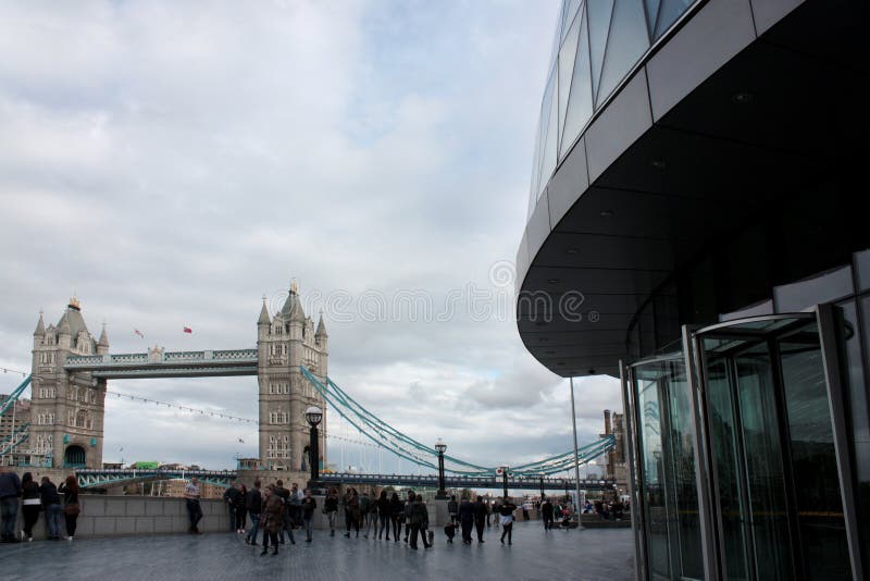 London Bridge and City Views Editorial Image - Image of engineering ...