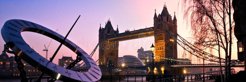London Bridge in the Evening with Sun Clock Stock Photo - Image of wide ...