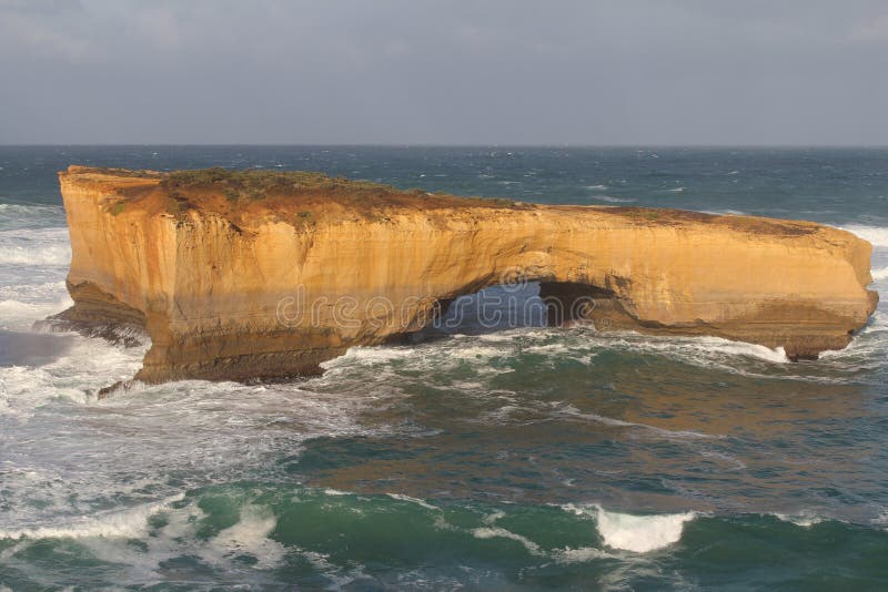 London Bridge Rock Formation Stock Image - Image of rock, mineral: 31552697