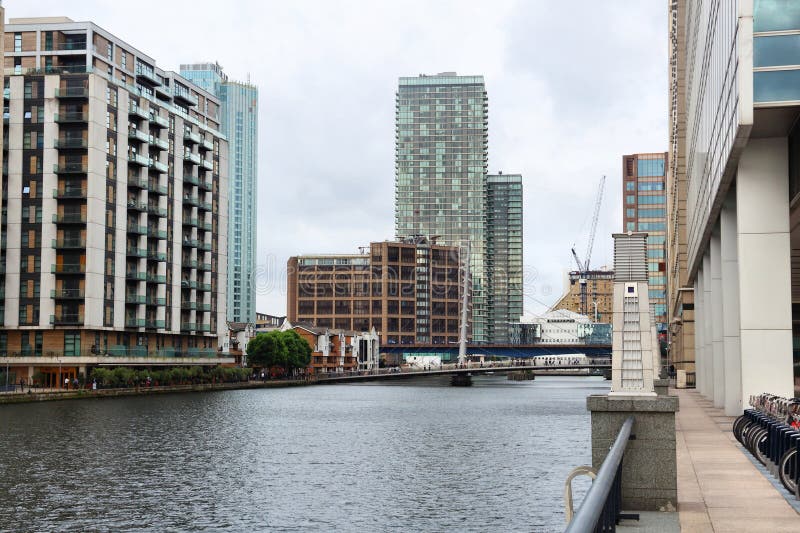 London - Canary Whaft South Dock Editorial Stock Photo - Image of ...
