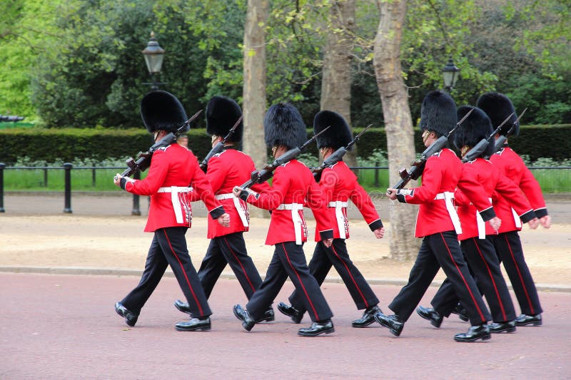 Changing of the Guard editorial photography. Image of english - 8853782