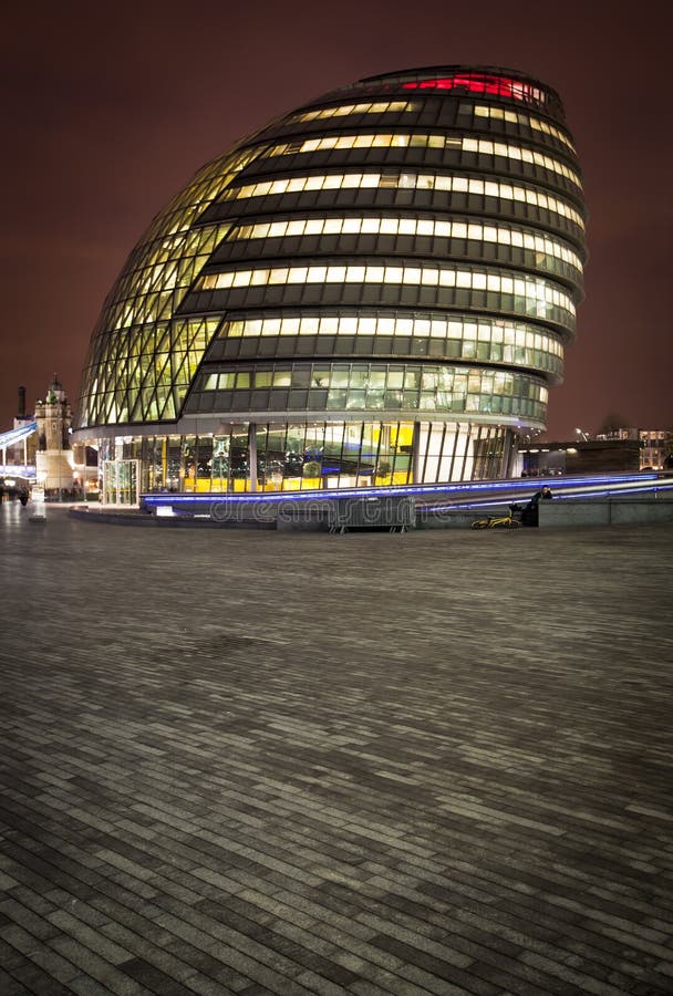 London city hall at night stock image. Image of england - 11181511