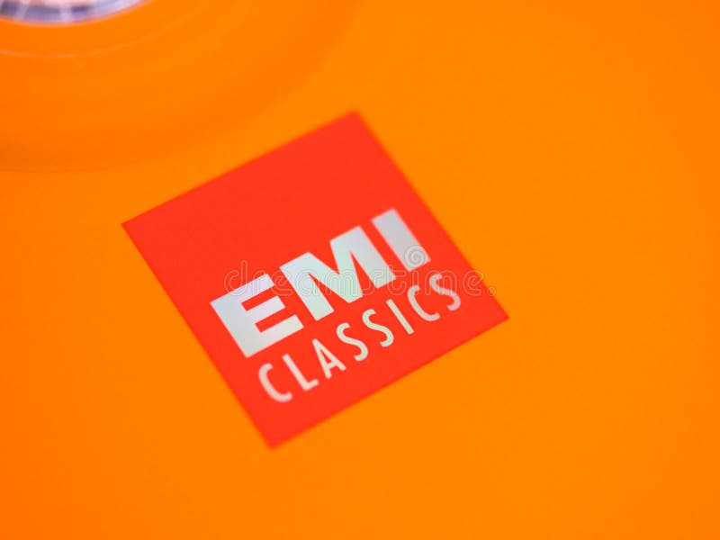 LONDON - DEC 2019: EMI Classics Sign on Classical Music Cd Fotografia ...