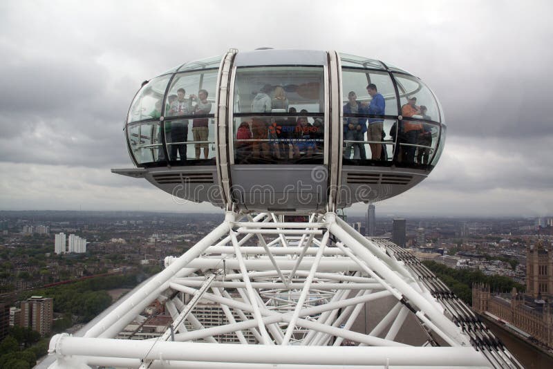 London Eye Cabin editorial photography. Image of britain - 58669712