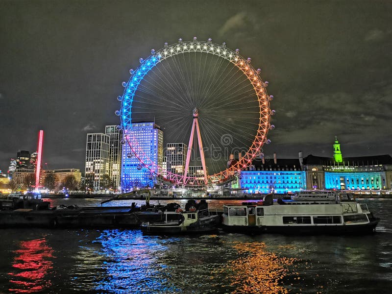 London Eye at evening editorial photography. Image of skyline - 190547747