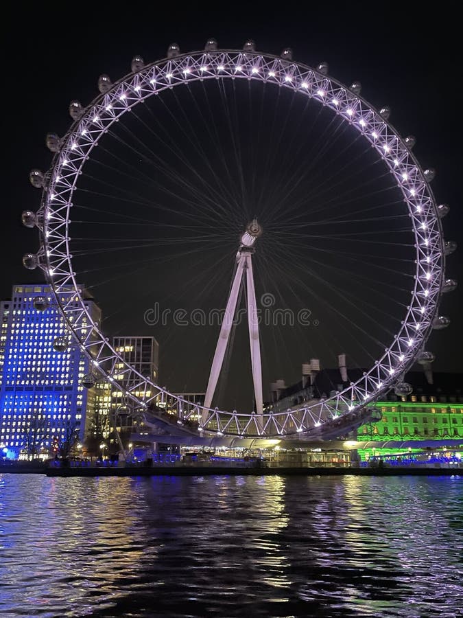 London Eye in Lights at Night Editorial Image - Image of recreation ...
