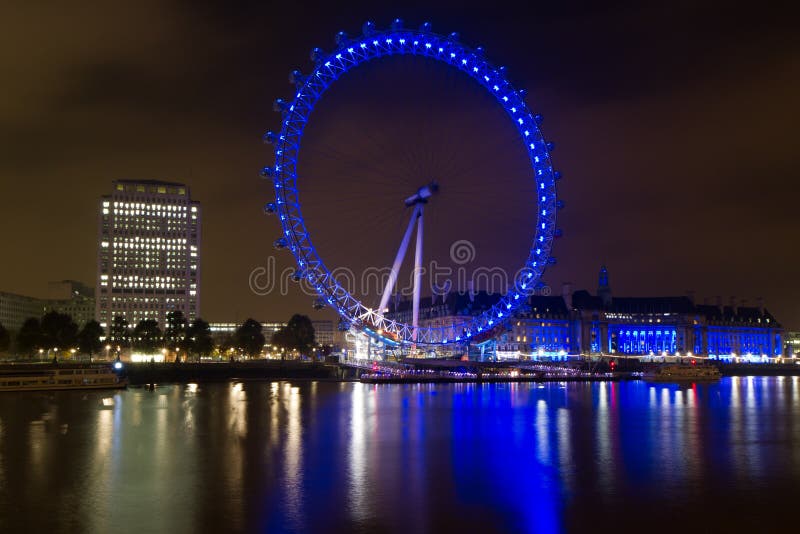 London Eye at night editorial photo. Image of ferriswheel - 29152081