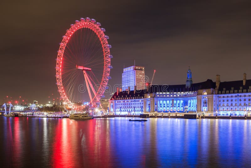The London Eye at Night editorial photography. Image of britain - 65249302