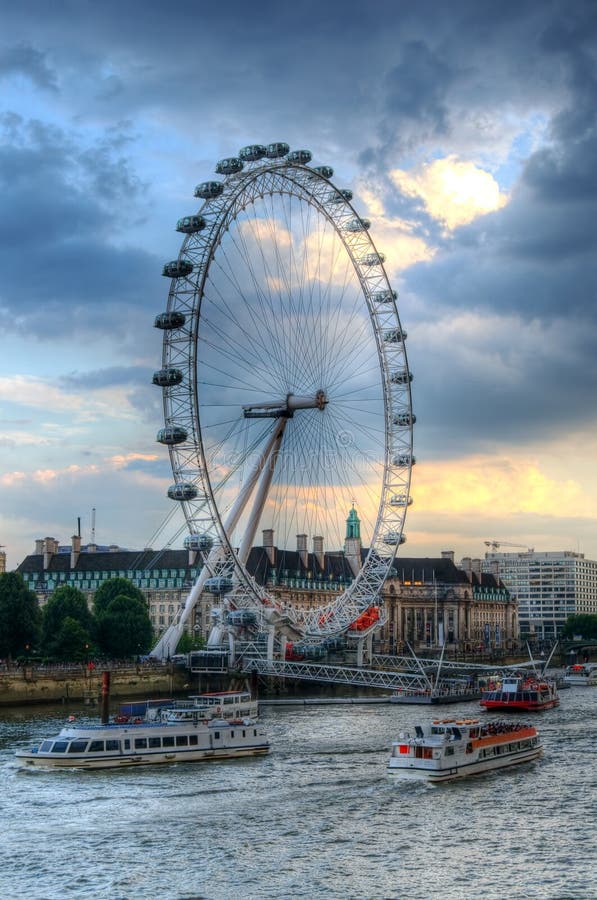 London eye at sunset - HDR editorial image. Image of boat - 43269525
