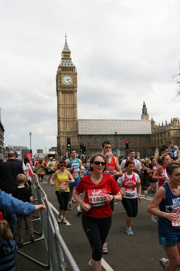 Elite Women Athletes at London Marathon 2010 Editorial Photo - Image of ...