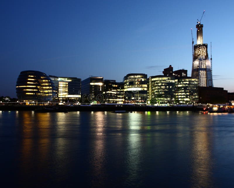 London Night View stock photo. Image of london, night - 21107438