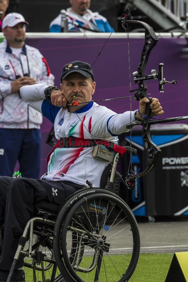 London 2012 Paralympic Game Editorial Stock Image - Image of olympic ...