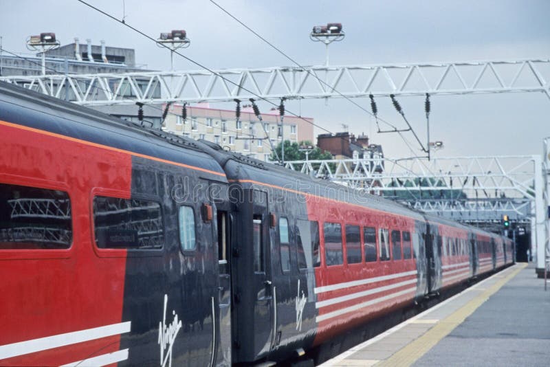 London Rail. Stationary Train at Platform UK 2003 Editorial Photography ...