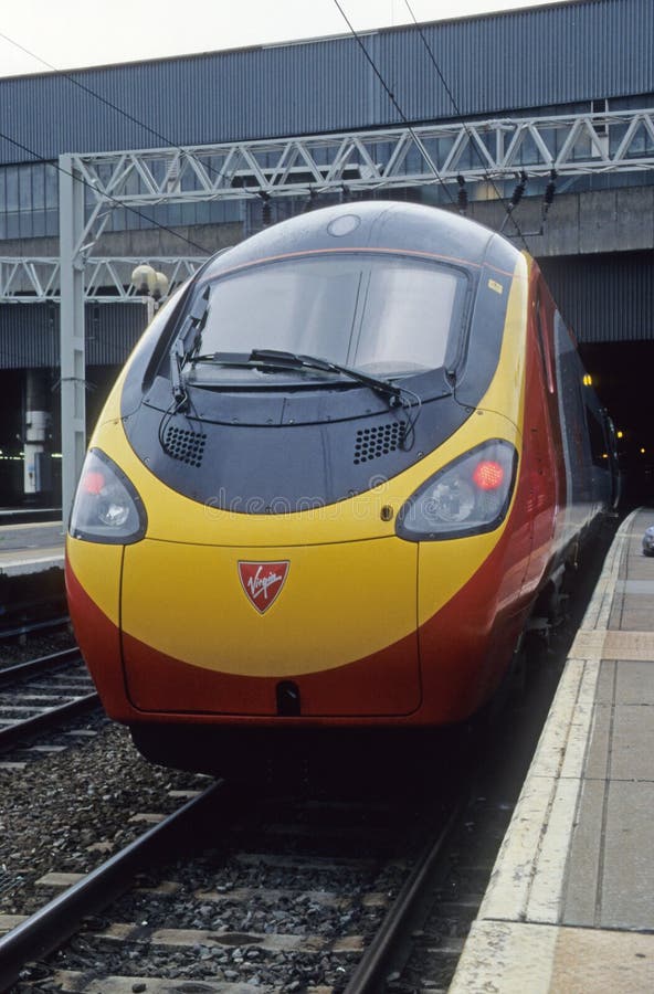 London Rail. Stationary Train at Platform UK 2003 Editorial Image ...