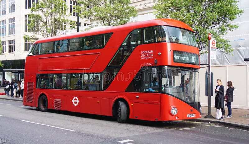 London Red Bus editorial image. Image of london, decker - 95868280