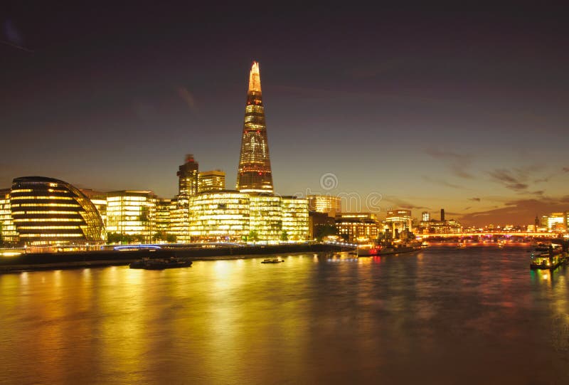 London - the Shard at Night Editorial Photo - Image of capital, lights ...