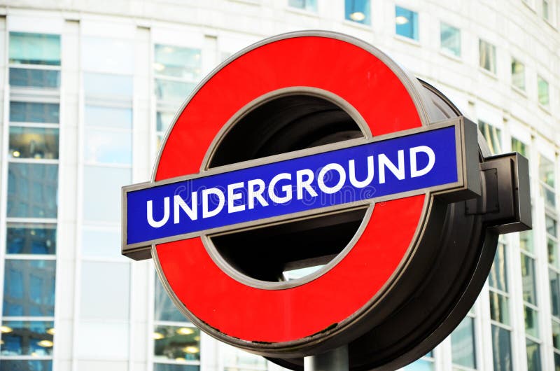 London s Underground sign editorial photography. Image of underground ...