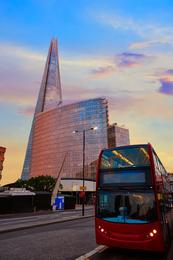 HP Building at Sunset with Palms Editorial Photo - Image of computer ...