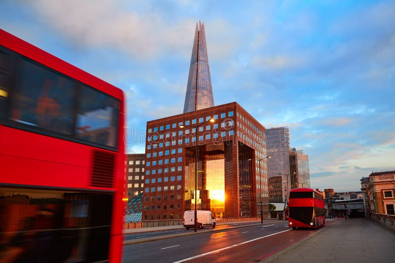 HP Building at Sunset with Palms Editorial Photo - Image of computer ...