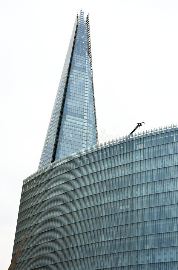 Shard Of Glass Tower, London Editorial Stock Image - Image of kingdom ...