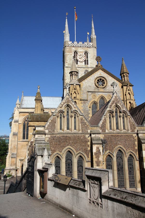 London - Southwark Cathedral Stock Image - Image of britain ...