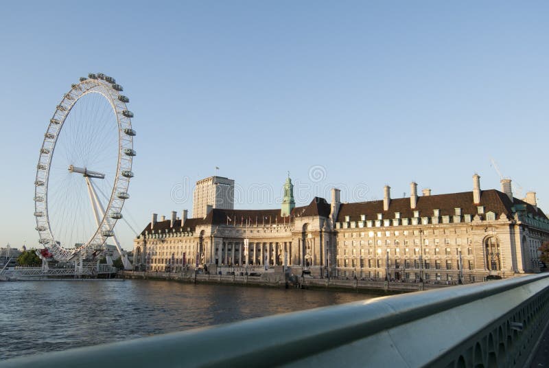 London in sunny day editorial photo. Image of county - 30679706
